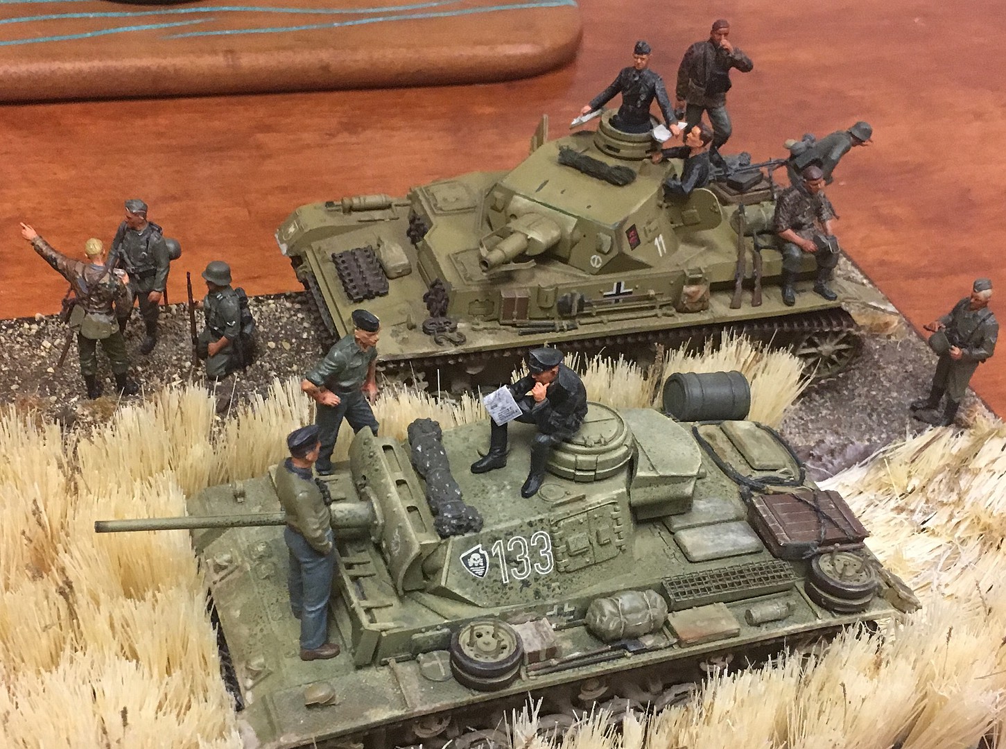 German Pz.Kpfw III Ausf. Tank -- Plastic Model Military Vehicle Kit ...