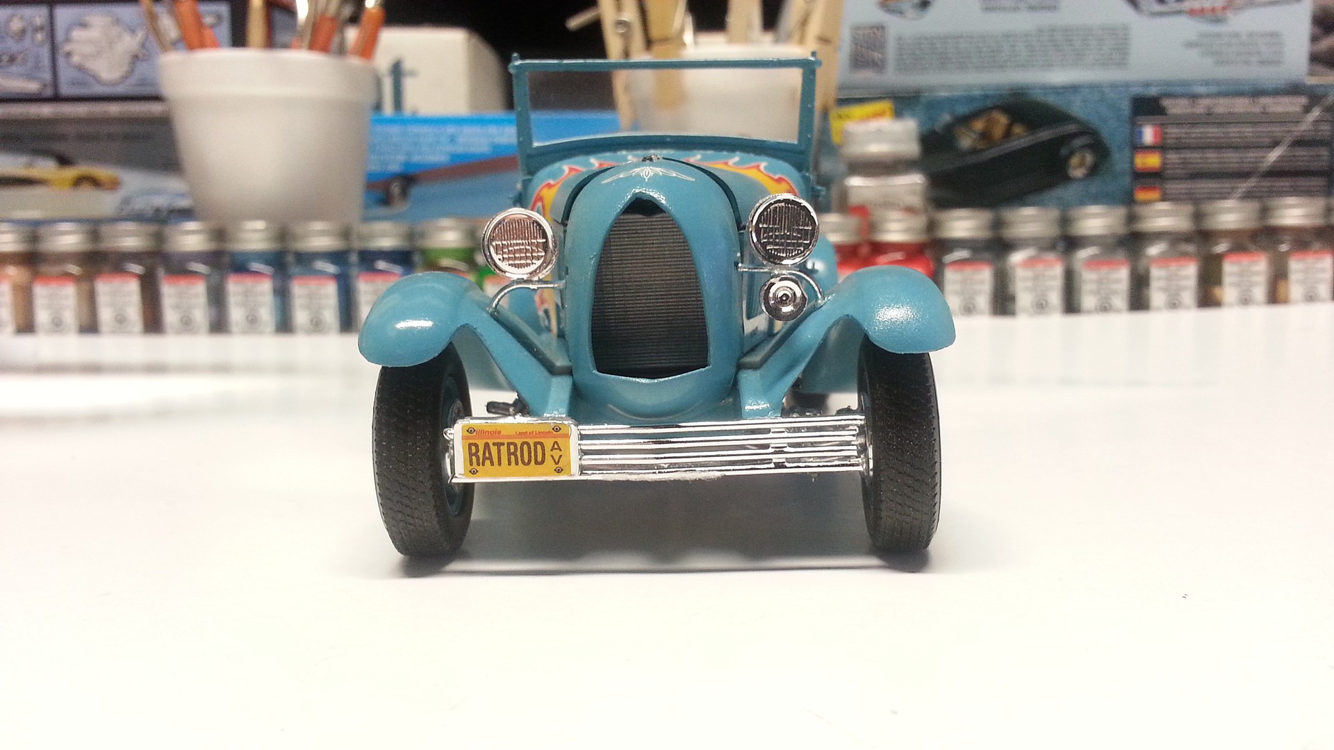 1929 Ford Rat Rod (3 in 1) -- Plastic Model Truck Kit -- 1/25 Scale ...