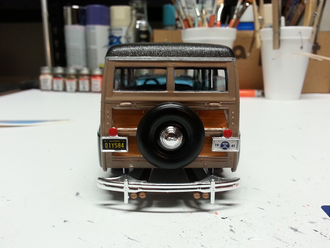 1941 Ford Woody -- Plastic Model Vehicle Kit -- 1/25 Scale -- #906-12 ...