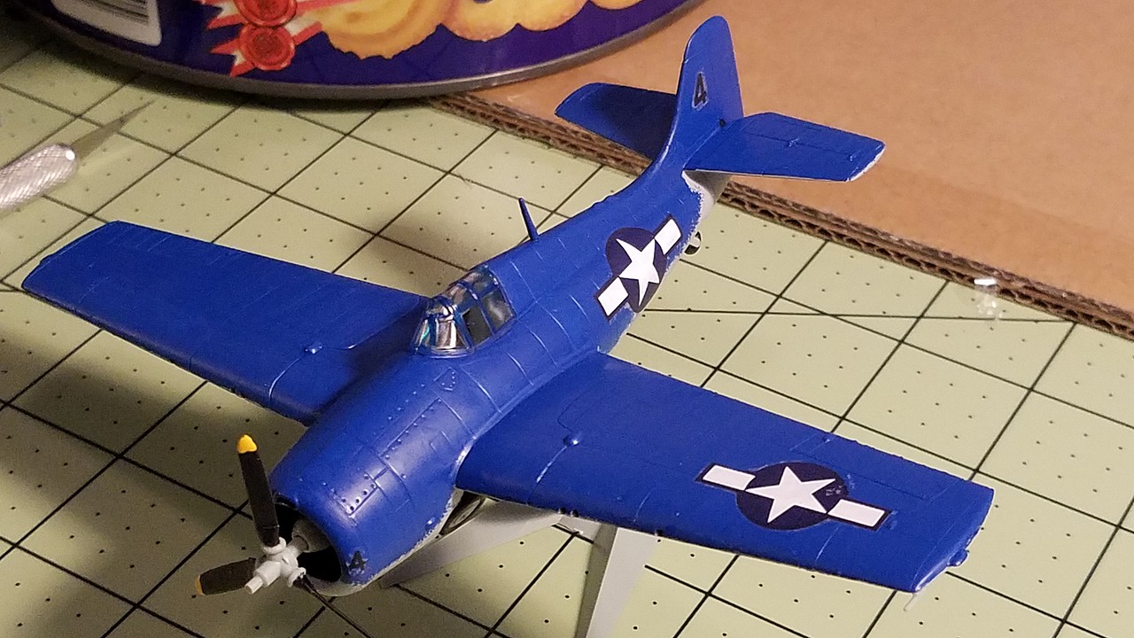 US Navy F4F-4 Wildcat -- Plastic Model Airplane Kit -- 1/72 Scale ...