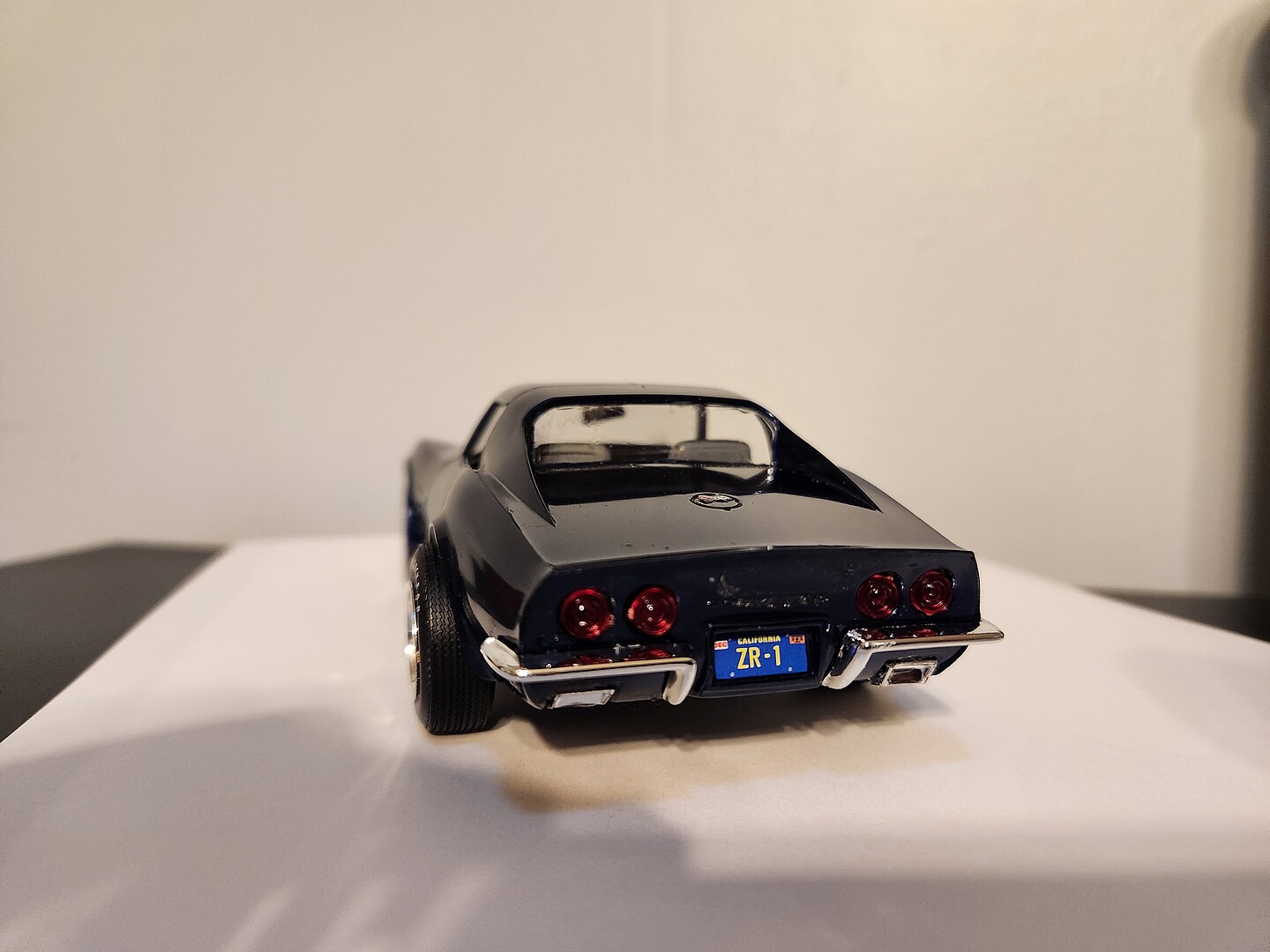 1970 Chevy Corvette Coupe -- Plastic Model Car Kit -- 1/25 Scale ...