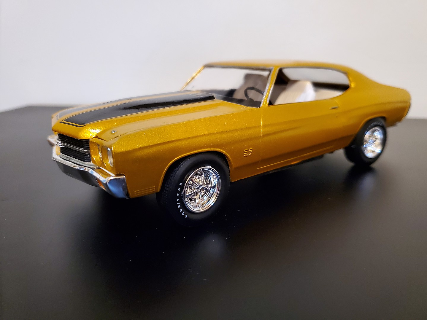 1970 Chevy Chevelle 22 2T -- Plastic Model Car Kit -- 1/25 Scale ...