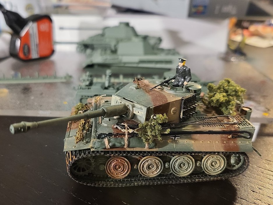 Gallery Pictures Trumpeter German Tiger I Tank Late Production Plastic ...