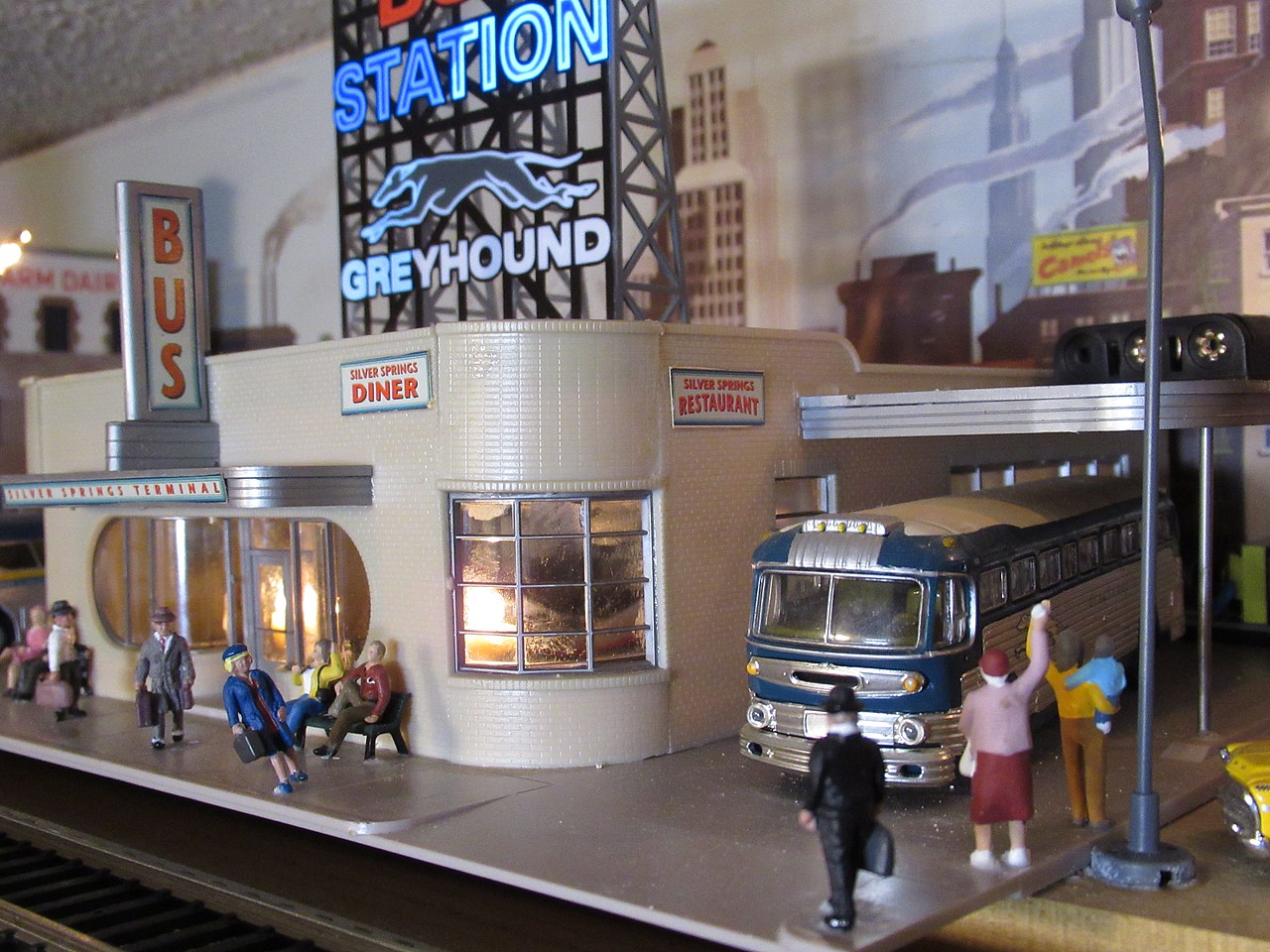 Silver Springs Bus Terminal Kit -- HO Scale Model Railroad Building ...