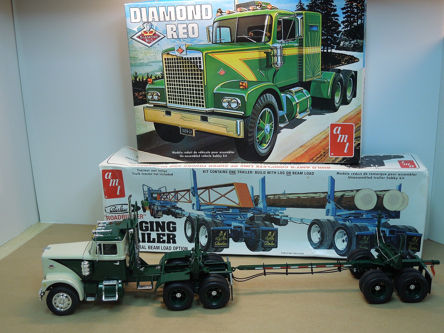 Peerless Logging Trailer -- Plastic Model Vehicle Kit -- 1/25 Scale ...