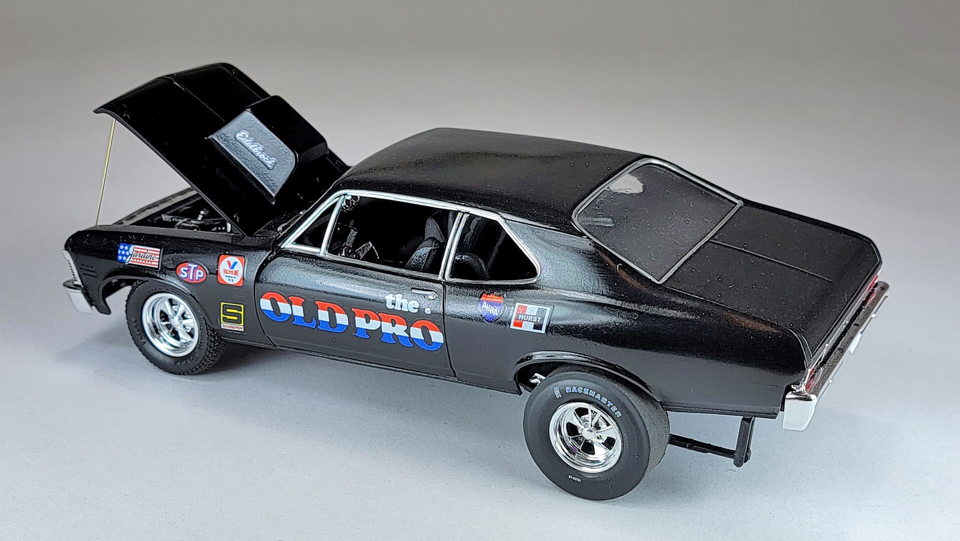 1972 Chevy Nova SS 'Old Pro' 2T -- Plastic Model Car Kit -- 1/25 Scale ...