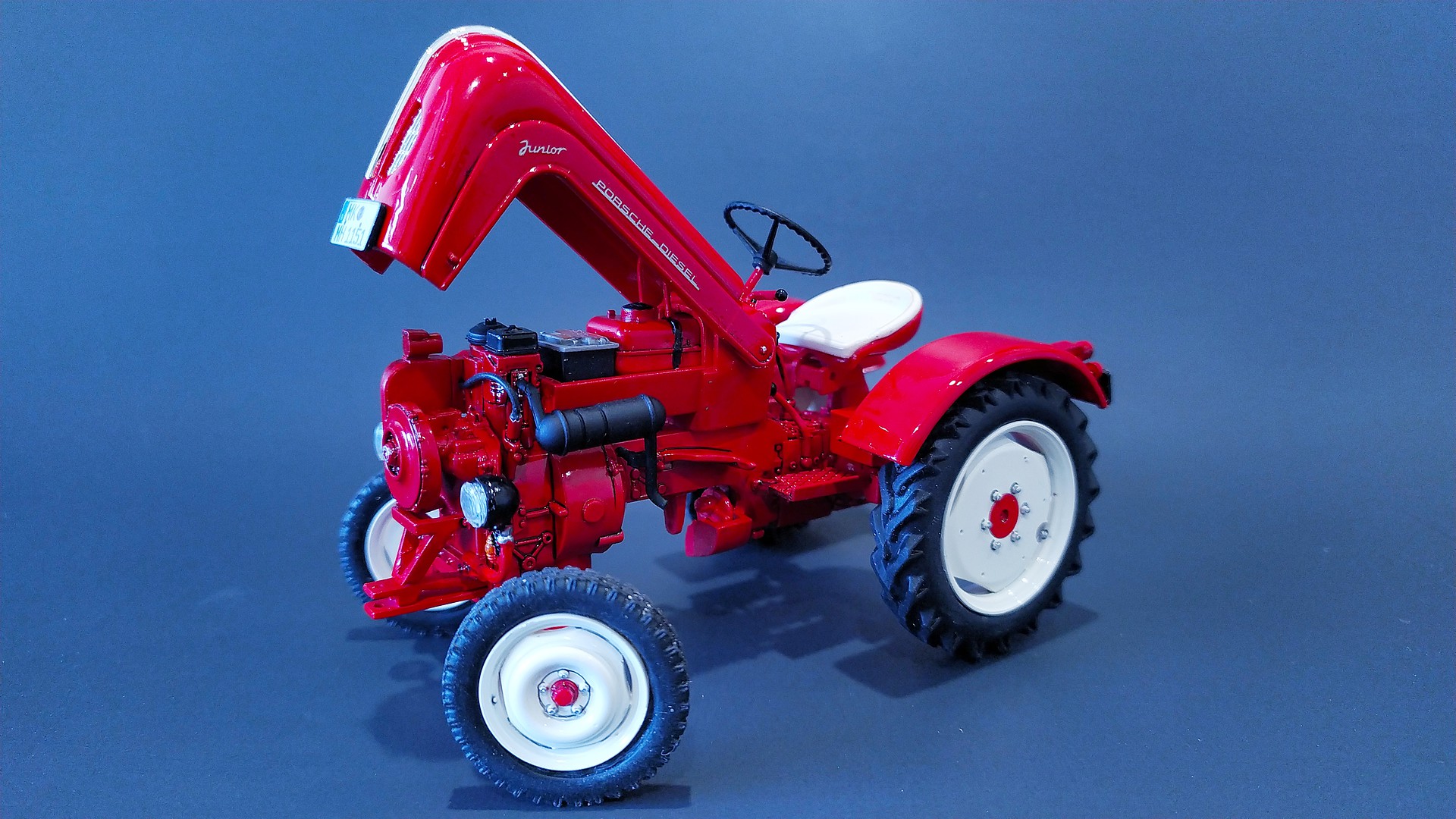 Porsche Diesel Junior 108 -- Plastic Model Tractor Kit -- 1/24 Scale ...