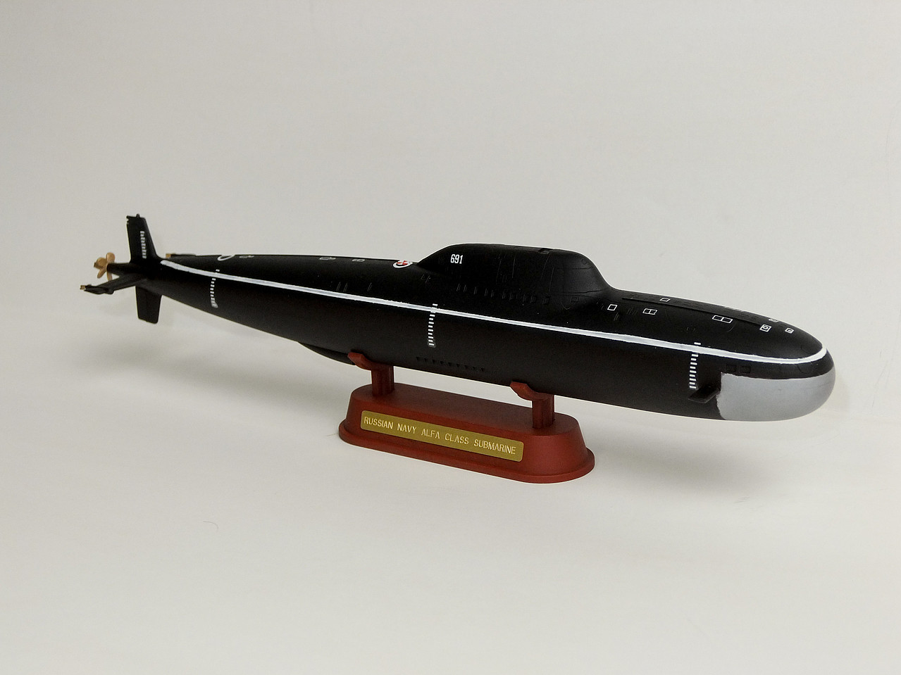 Gallery Pictures HobbyBoss Russian Navy Alfa Class SSN Submarine ...