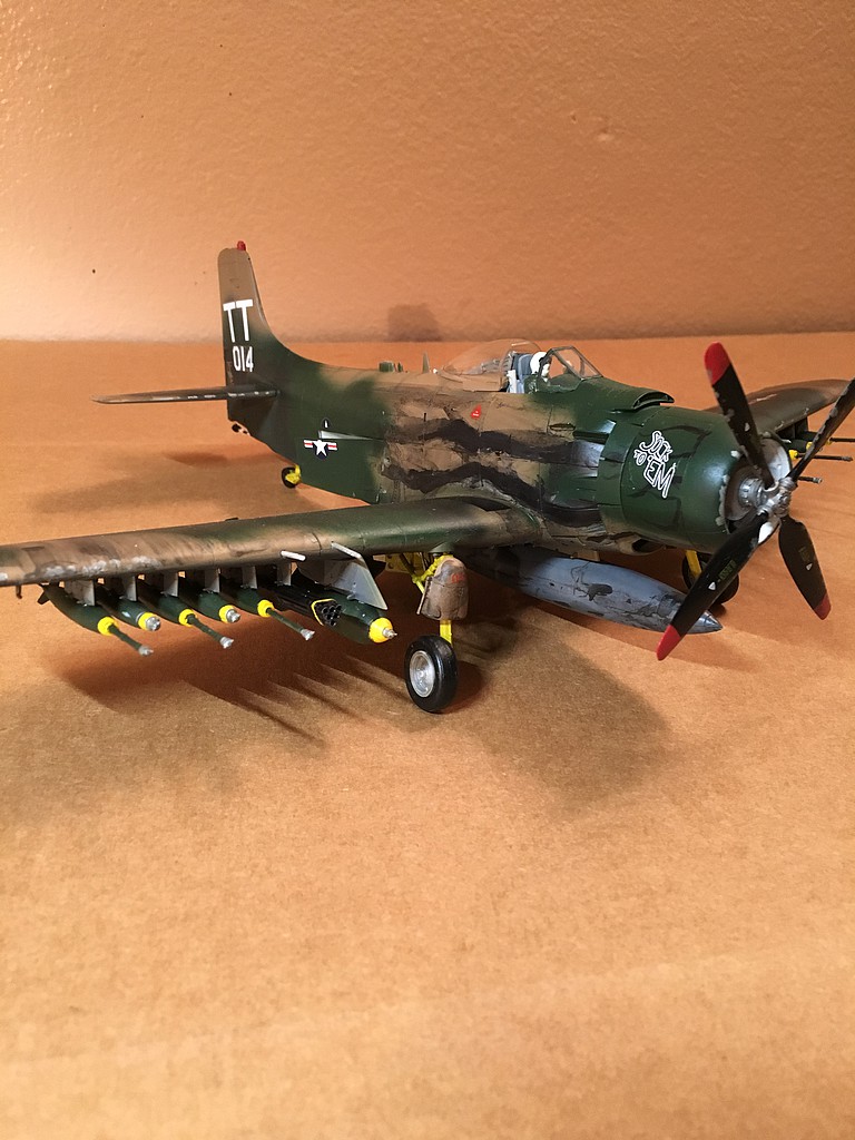 Douglas A-1J Skyraider USAF Attack Aircraft -- Plastic Model Airplane ...