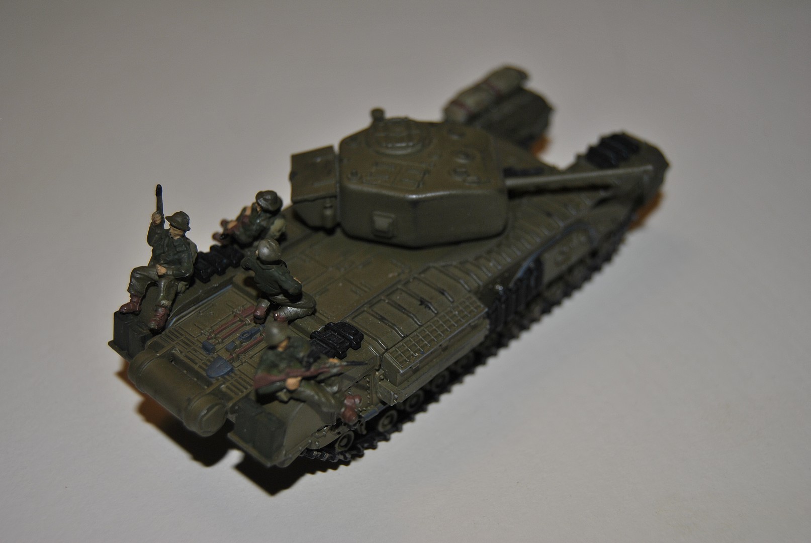 British Tank Riders -- Plastic Model Military Figure Set -- 1/72 Scale ...