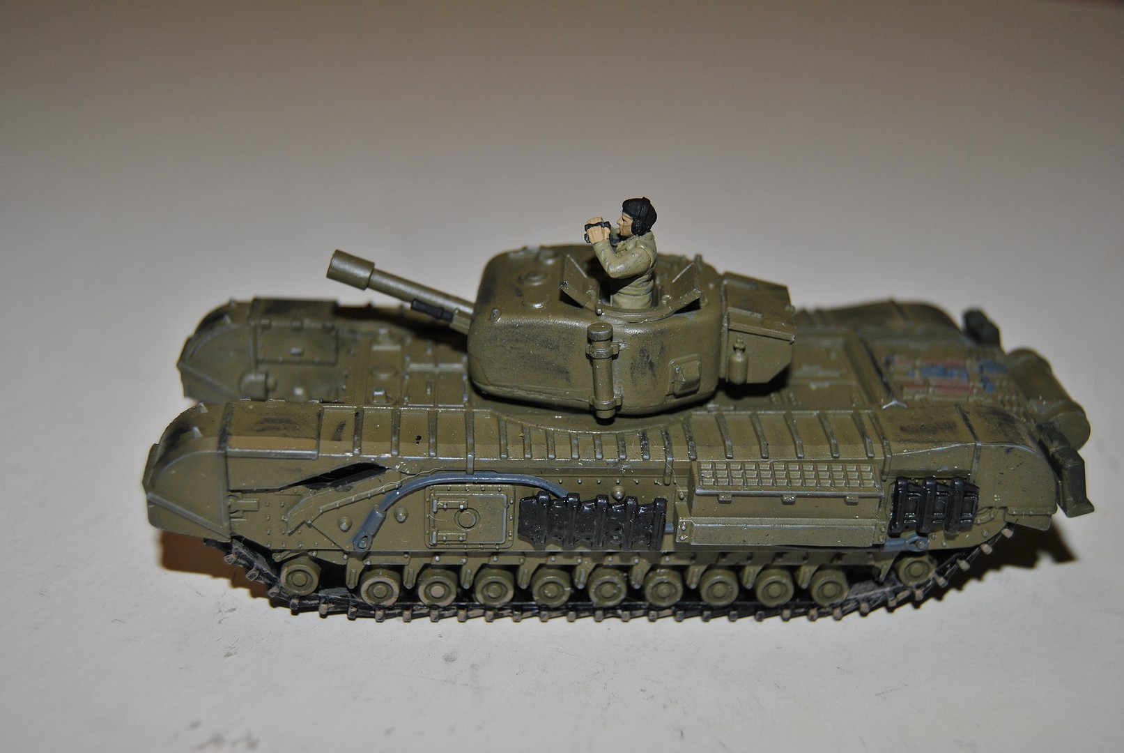 Gallery Pictures Plastic-Soldier WWII British Churchill Tank (2 ...