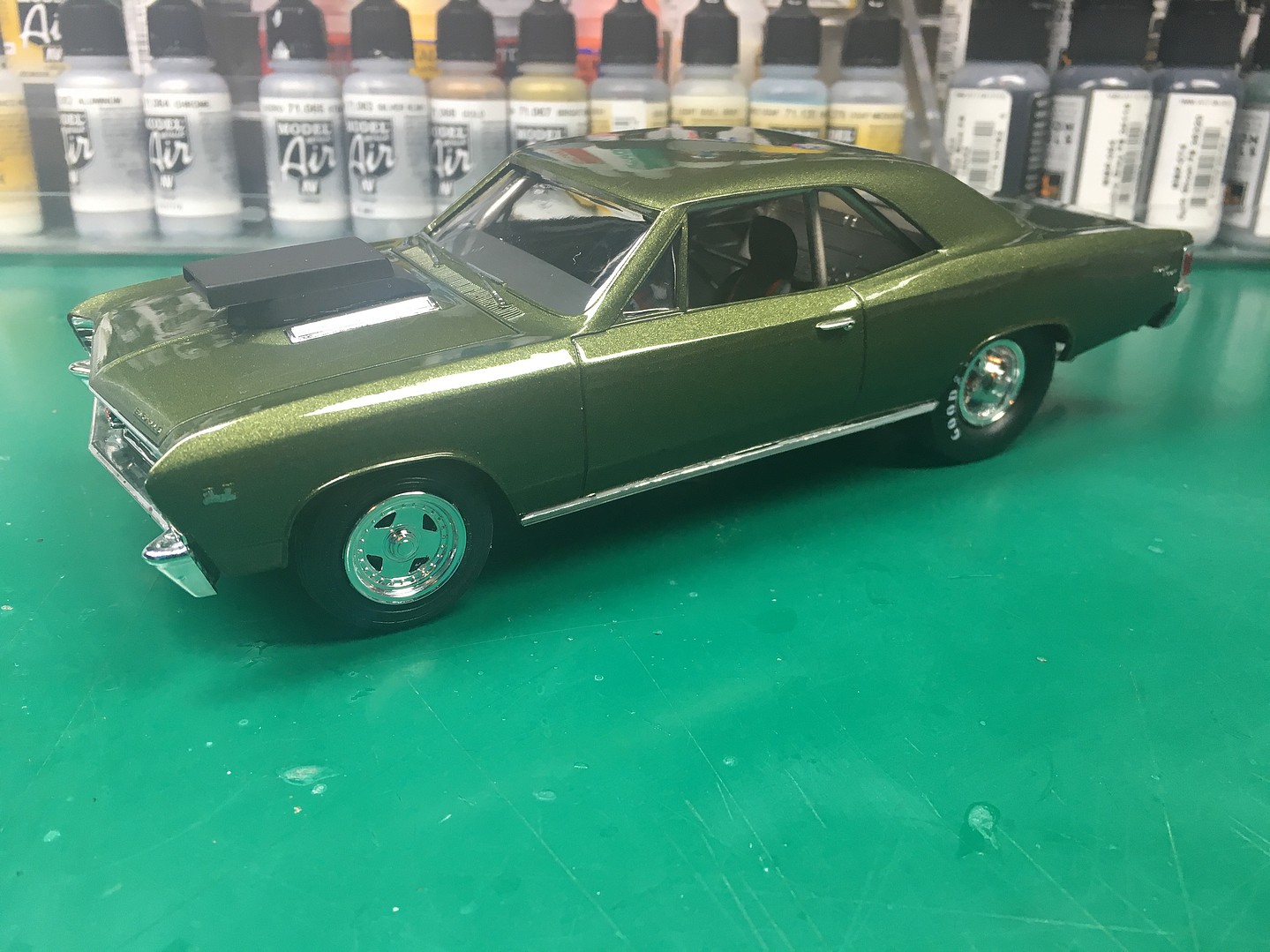 1967 Chevy Chevelle Pro Street Car -- 1/25 Scale -- Plastic Model Car ...