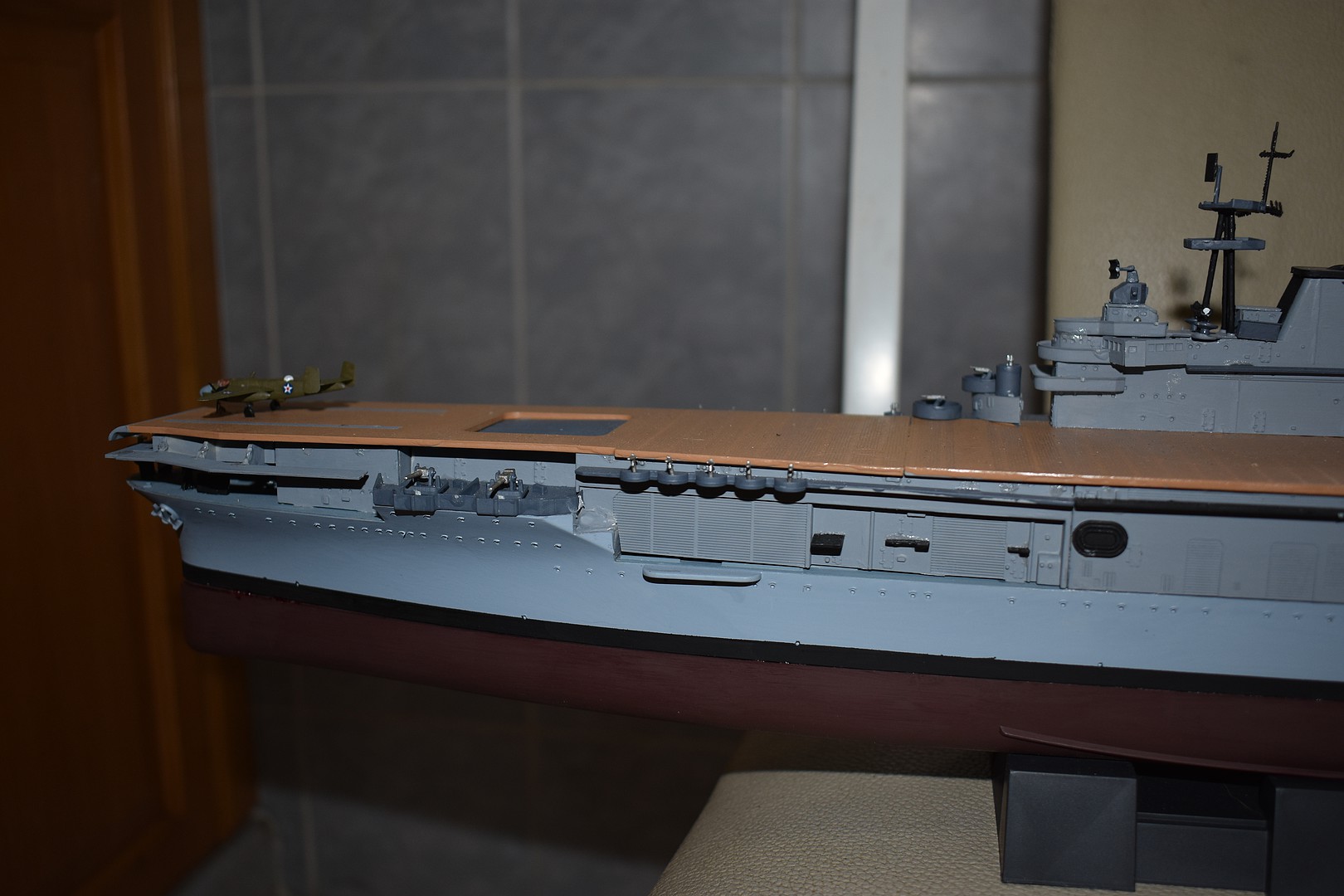 USS Aircraft Carrier Hornet CV8 -- Plastic Model Military Ship Kit -- 1 ...