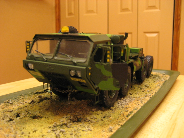 Gallery Pictures Trumpeter HEMTT M983 Tractor Plastic Model Military ...