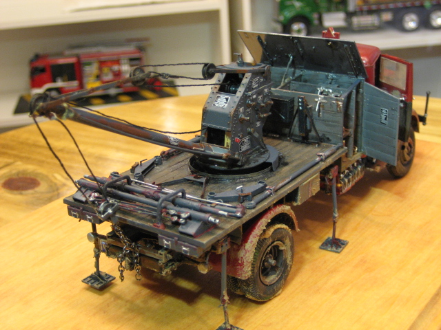 German Kfz100 L4500A with Bilstein 3T Crane Pictures