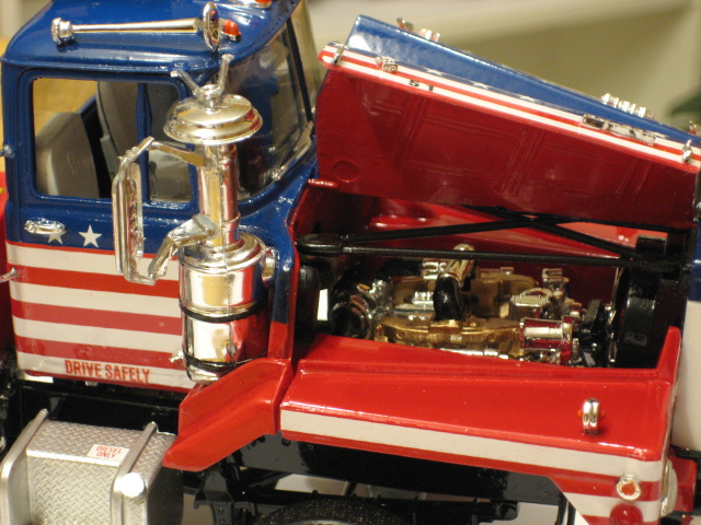 Mack DM800 Semi Tractor Cab -- Plastic Model Truck Vehicle Kit -- 1/25 ...