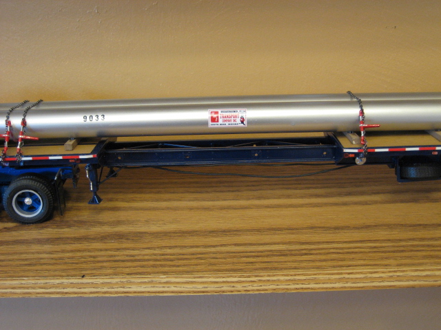 Great Dane Flat Bed Trailer -- Plastic Model Vehicle Kit -- 1/25 Scale ...