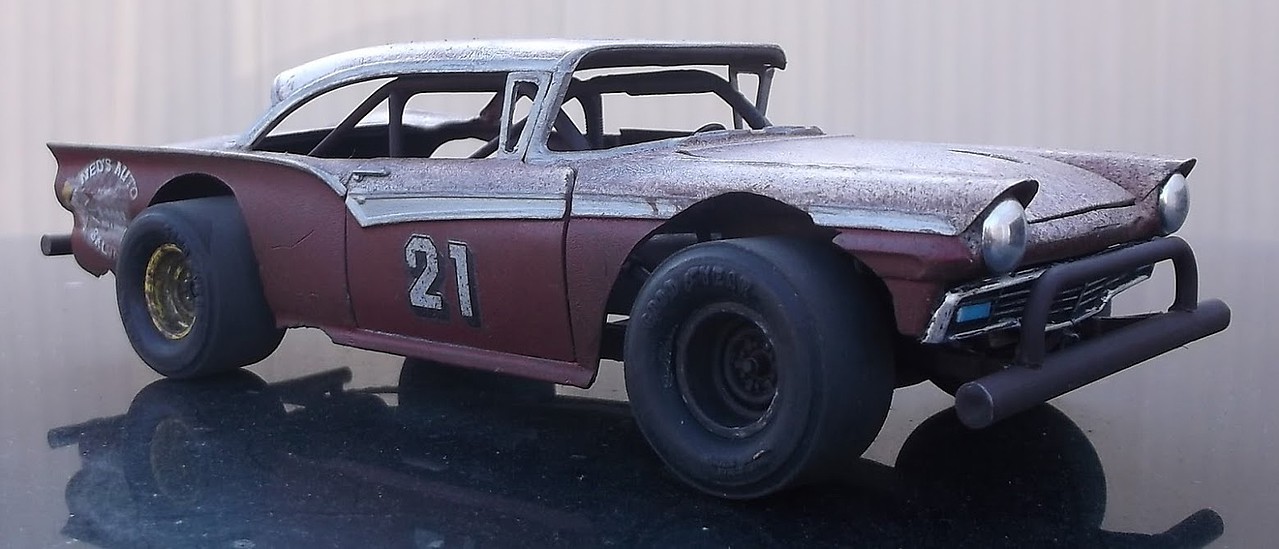 1957 Ford Hardtop -- Plastic Model Car Kit -- 1/25 Scale -- #1010-12 ...