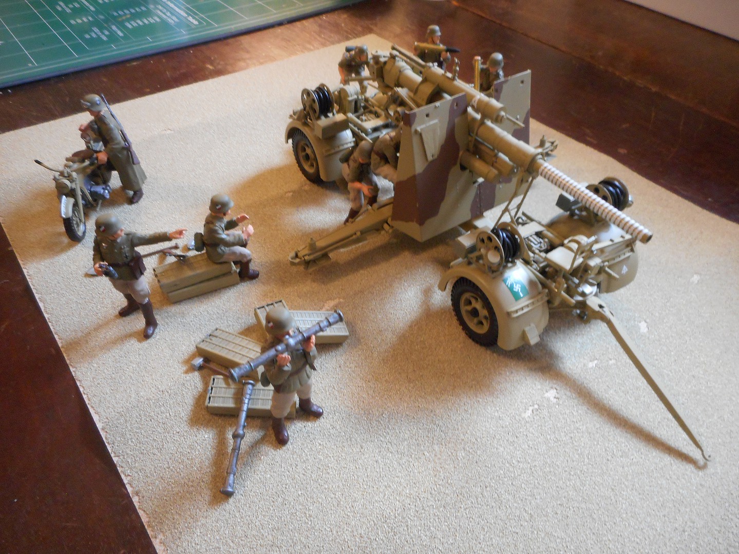 German 88mm Gun Flak 36/37 -- Plastic Model Military Diorama Kit -- 1/ ...