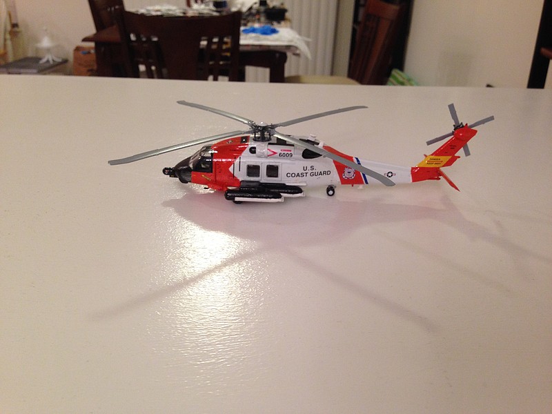 HH-60J Jayhawk -- Plastic Model Helicopter Kit -- 1/72 Scale -- #87235 ...