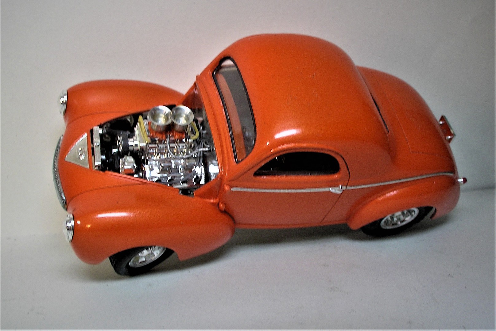 1940 Willy Coupe Currly's Gasser Drag Car -- Plastic Model Car Kit -- 1 ...