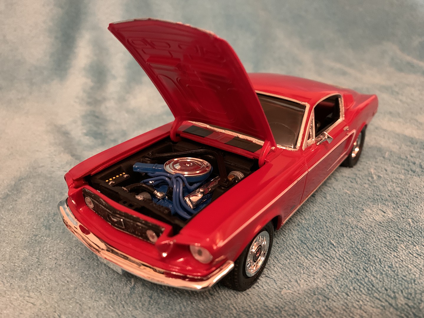 1968 Mustang GT 2'n1 -- Plastic Model Car Kit -- 1/25 Scale -- #854215 ...