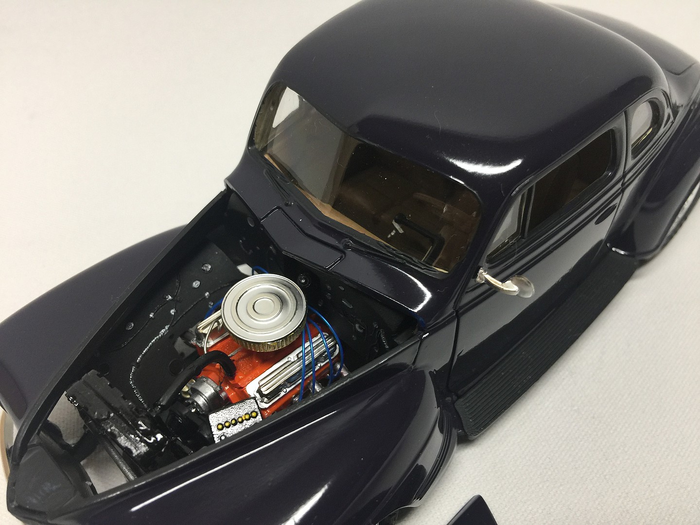 1940 Ford Coupe (Orange) -- Plastic Model Car Kit -- 1/25 Scale -- #850 ...