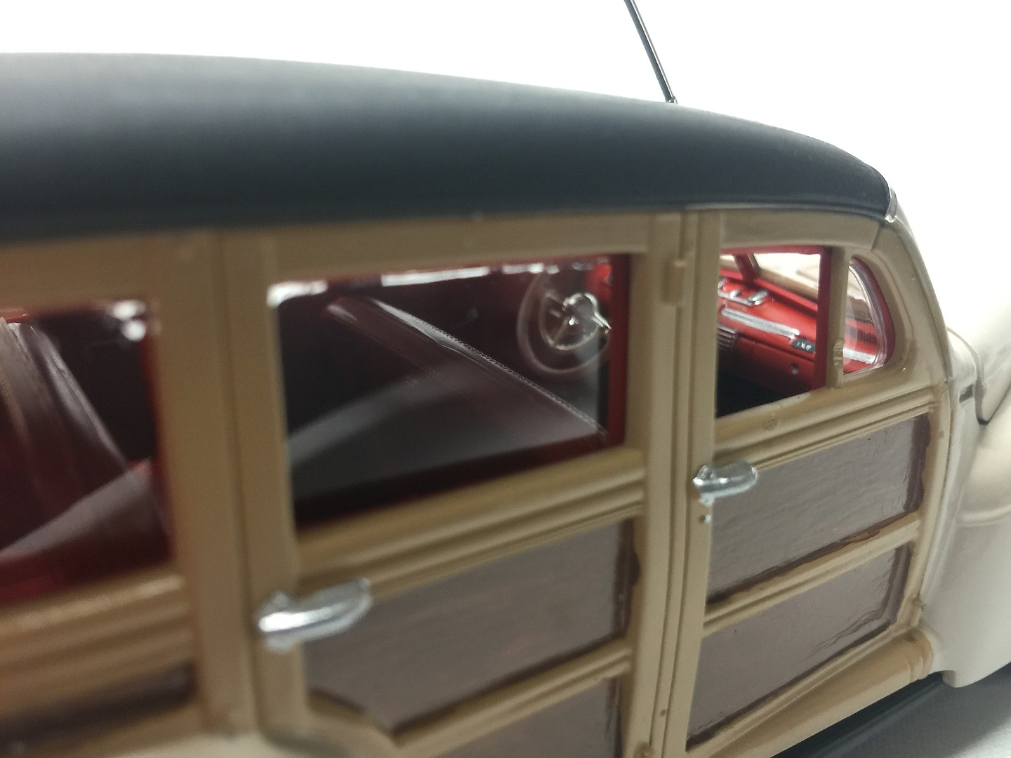 1941 Ford Woody -- Plastic Model Vehicle Kit -- 1/25 Scale -- #906-12 ...
