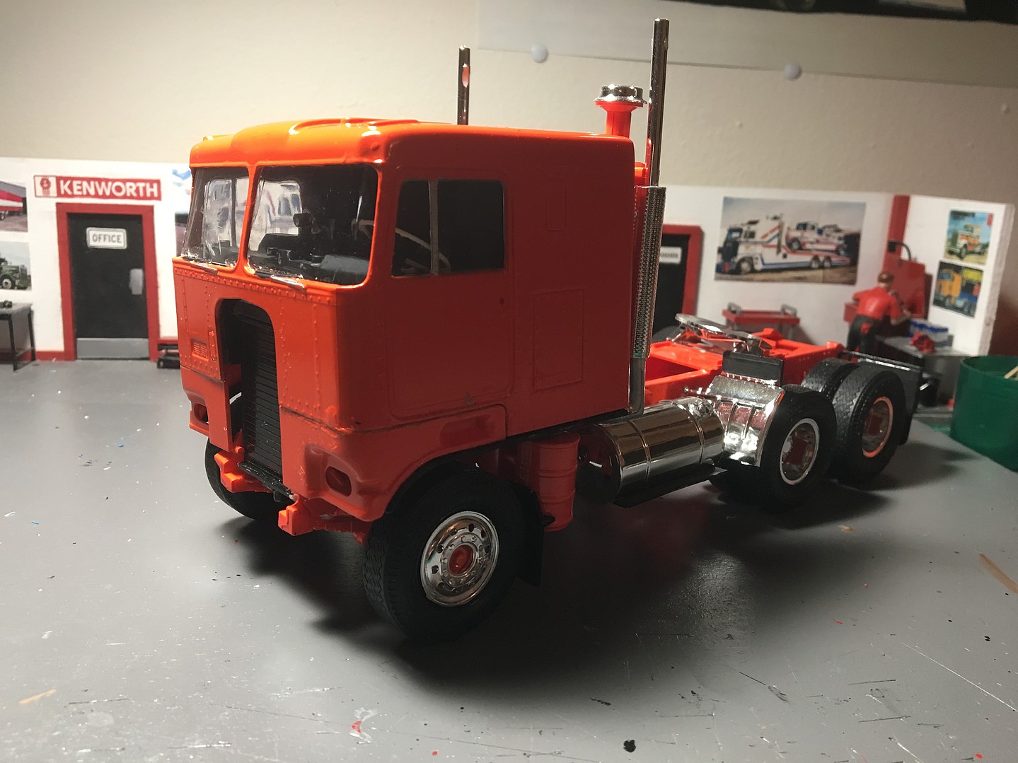 Kenworth K123 Cabover -- Plastic Model Truck Kit -- 1/25 Scale -- #687 ...