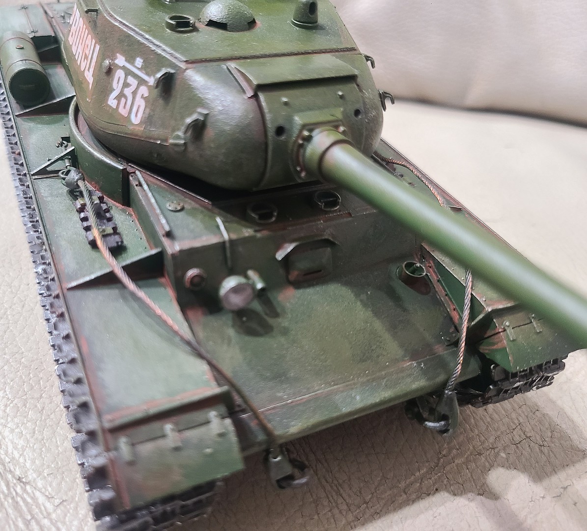 Gallery Pictures Trumpeter Soviet KV122 Heavy Tank (New Variant) (APR ...