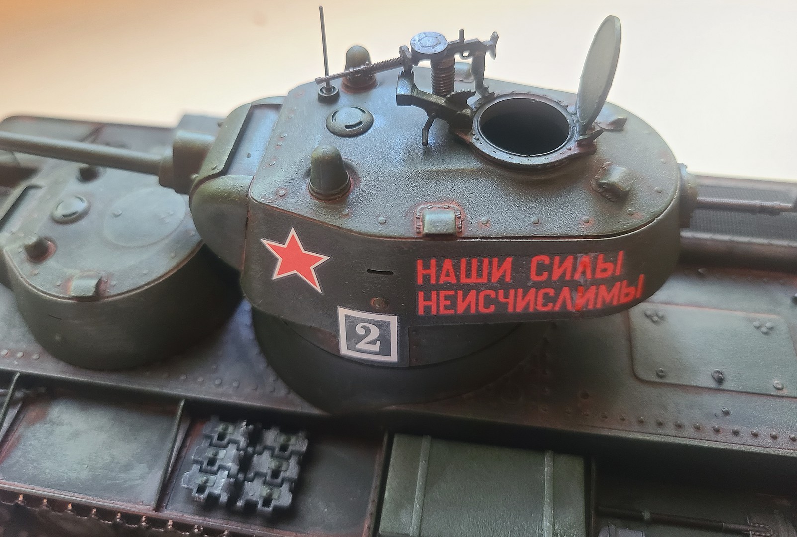 Soviet SMK Heavy Tank (New Tool) -- Plastic Model Military Vehicle -- 1 ...