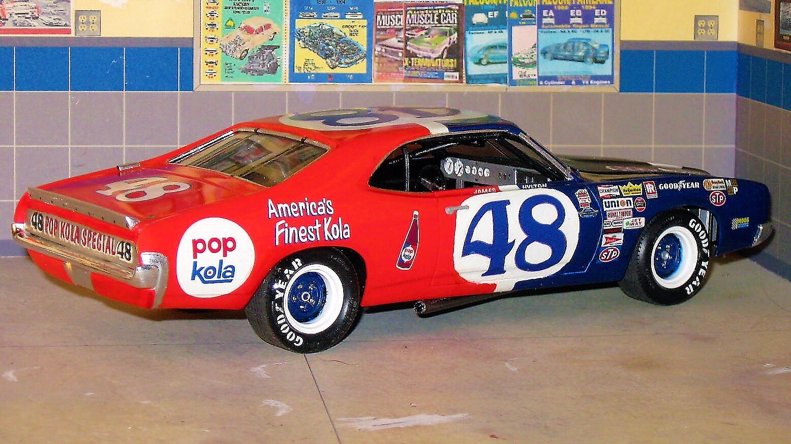 Spray Lacquer TS31 Bright Orange 3 oz -- Hobby and Model Lacquer Paint ...