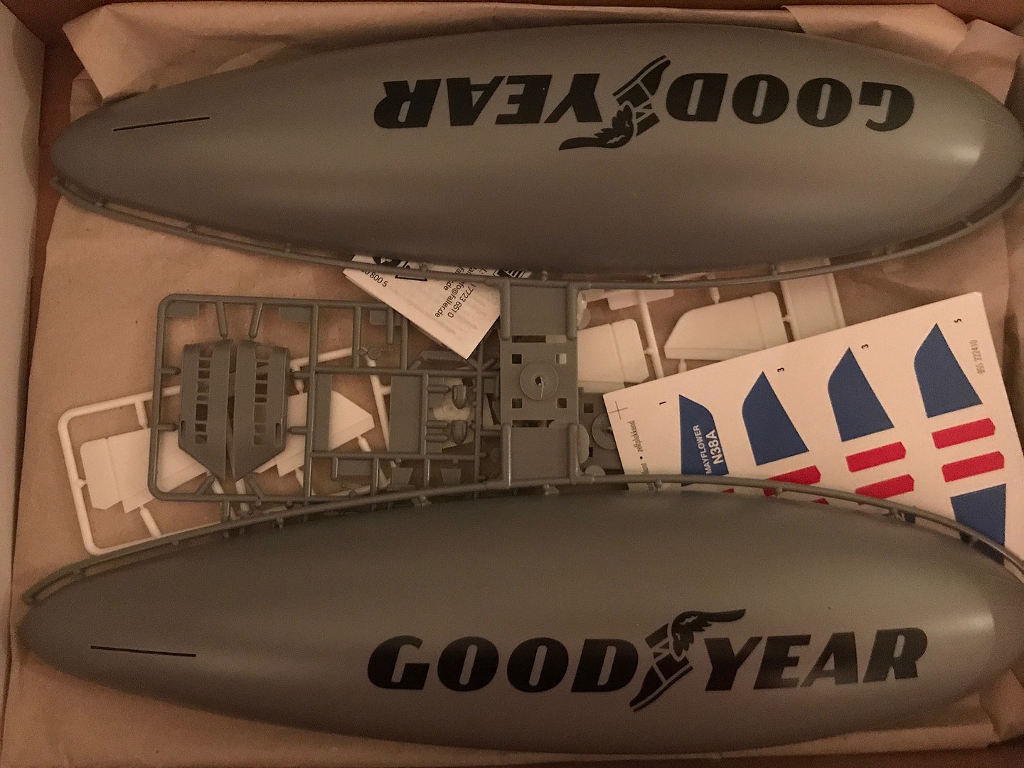 Gallery Pictures Faller Goodyear Blimp Kit N Scale Model Railroad ...