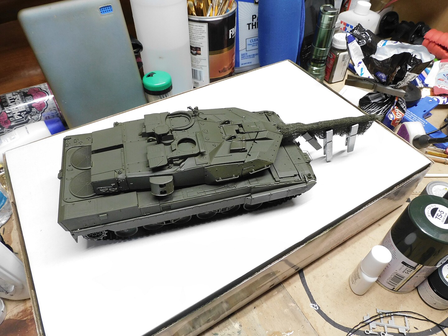 German Leopard 2 A6EX Tank -- Plastic Model Military Vehicle Kit -- 1/ ...