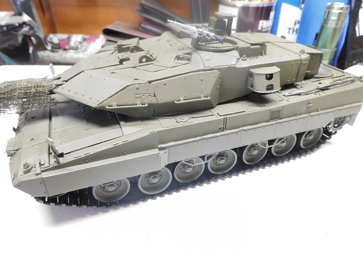 German Leopard 2 A6EX Tank -- Plastic Model Military Vehicle Kit -- 1/ ...