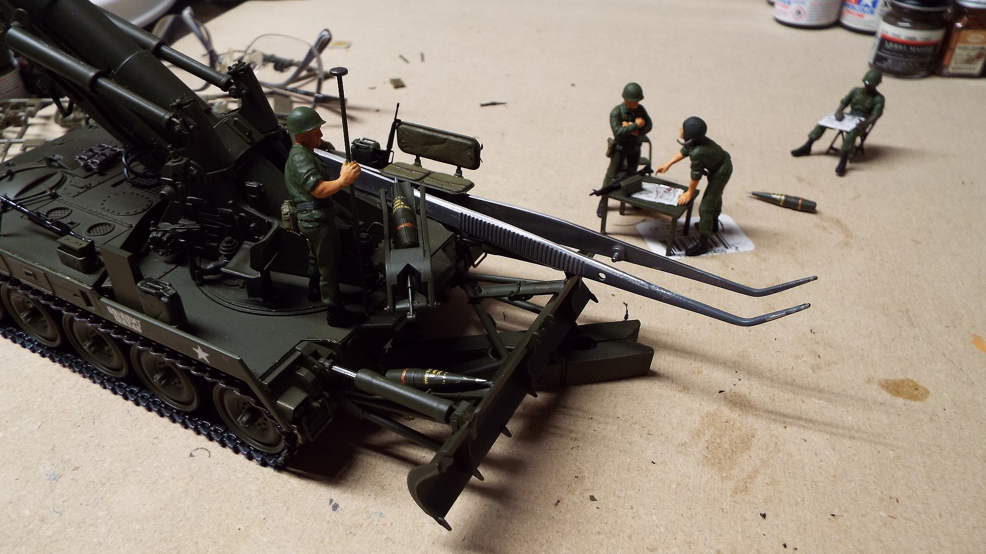 US Self-Propelled Gun M107 Vietnam War -- Plastic Model Military ...