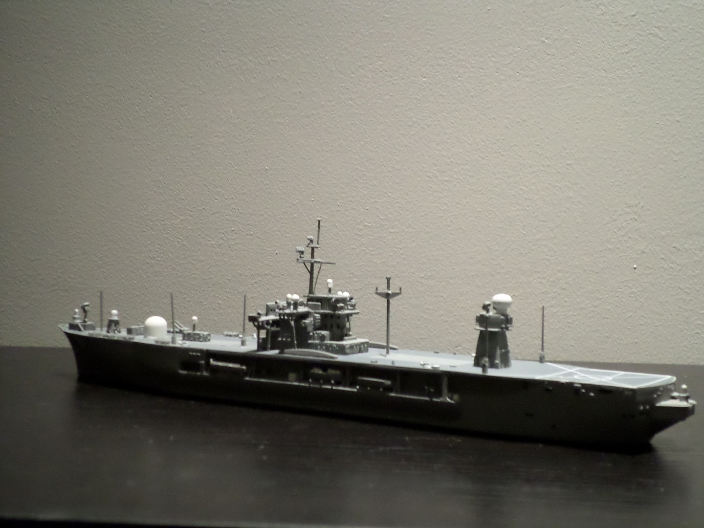 USS Mount Whitney LCC20 Fleet Flagship 1997 -- Plastic Model Ship Kit ...