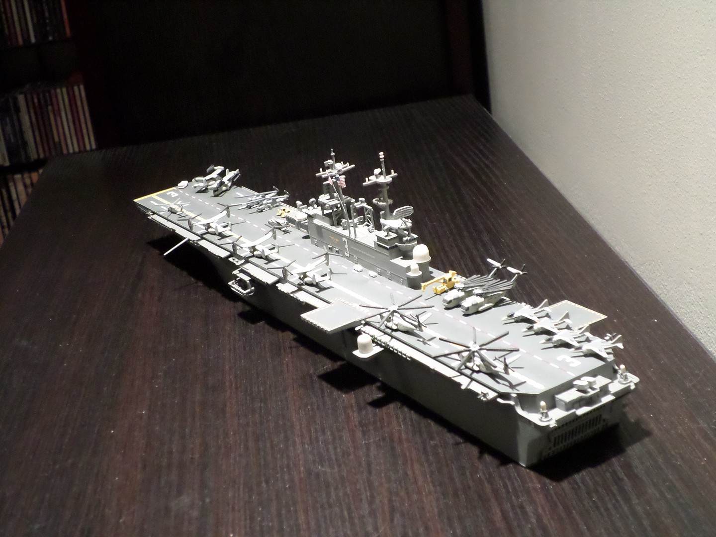 USS Wasp LHD-1 -- Plastic Model Military Ship Kit -- 1/700 Scale ...