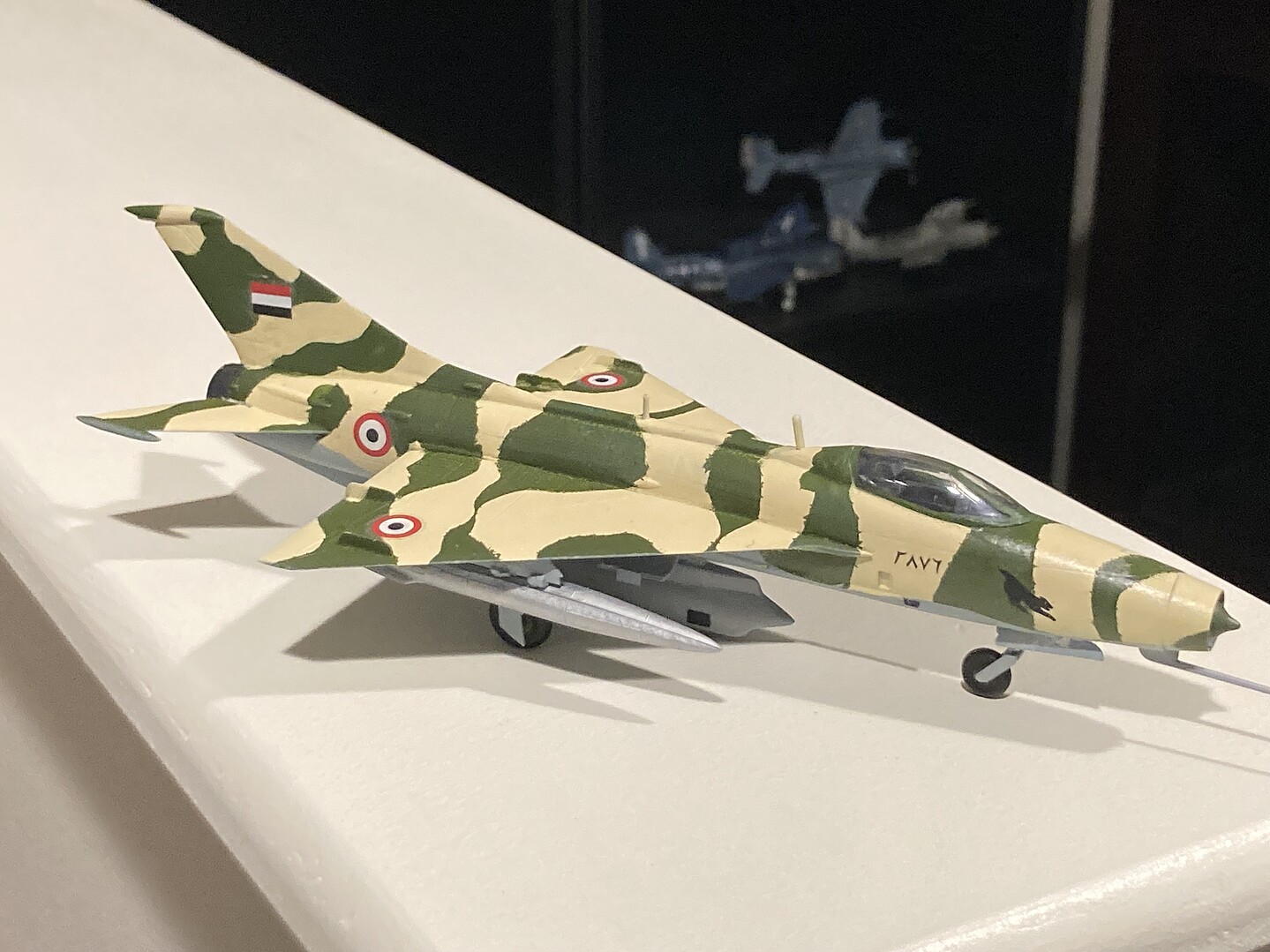 Mig21 Fishbed Fighter -- Plastic Model Airplane Kit -- 1/72 Scale ...