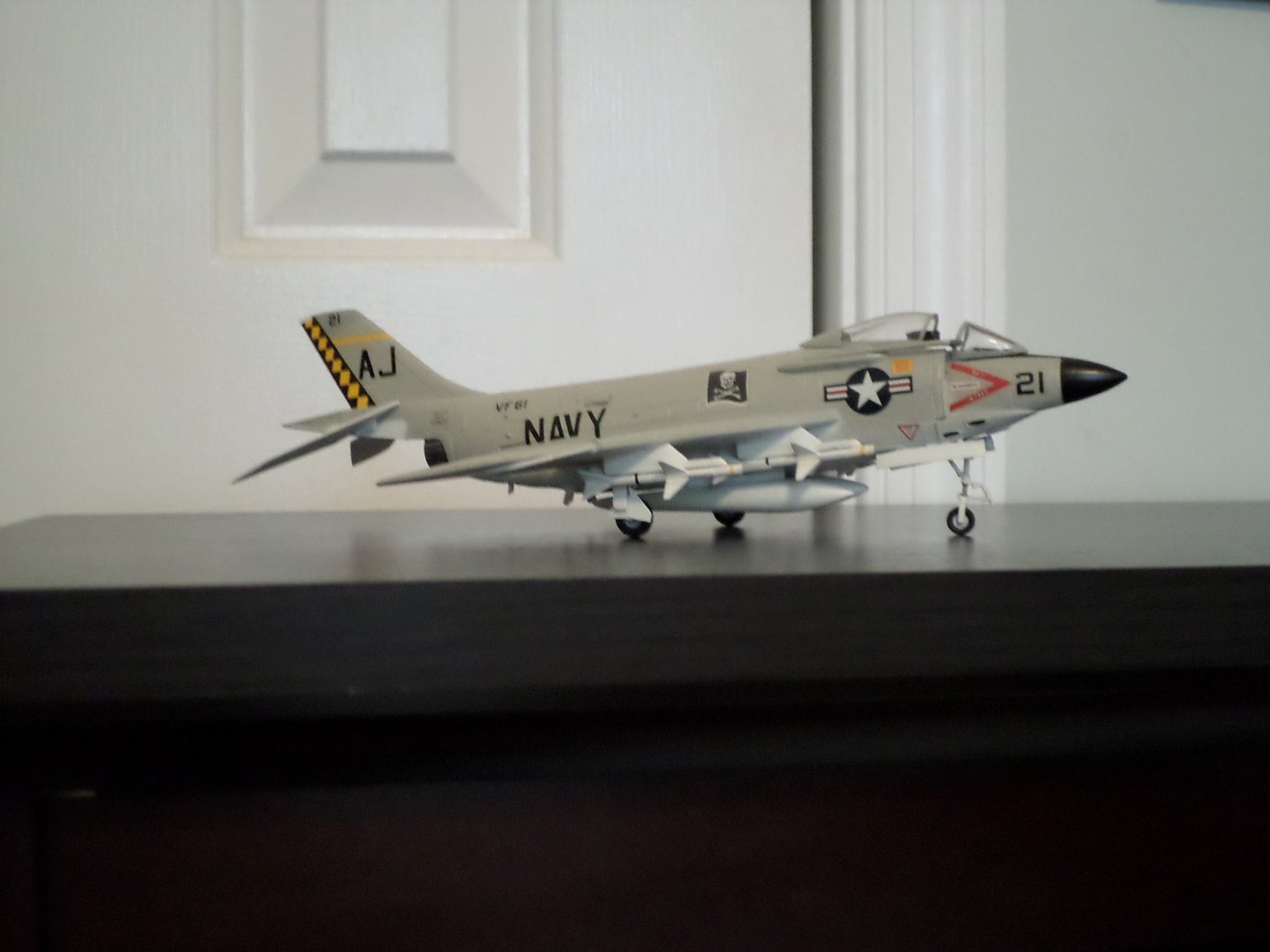 F3H Demon F3H-2N/F3H-2M (F3C) USN Fighter -- Plastic Model Airplane Kit ...