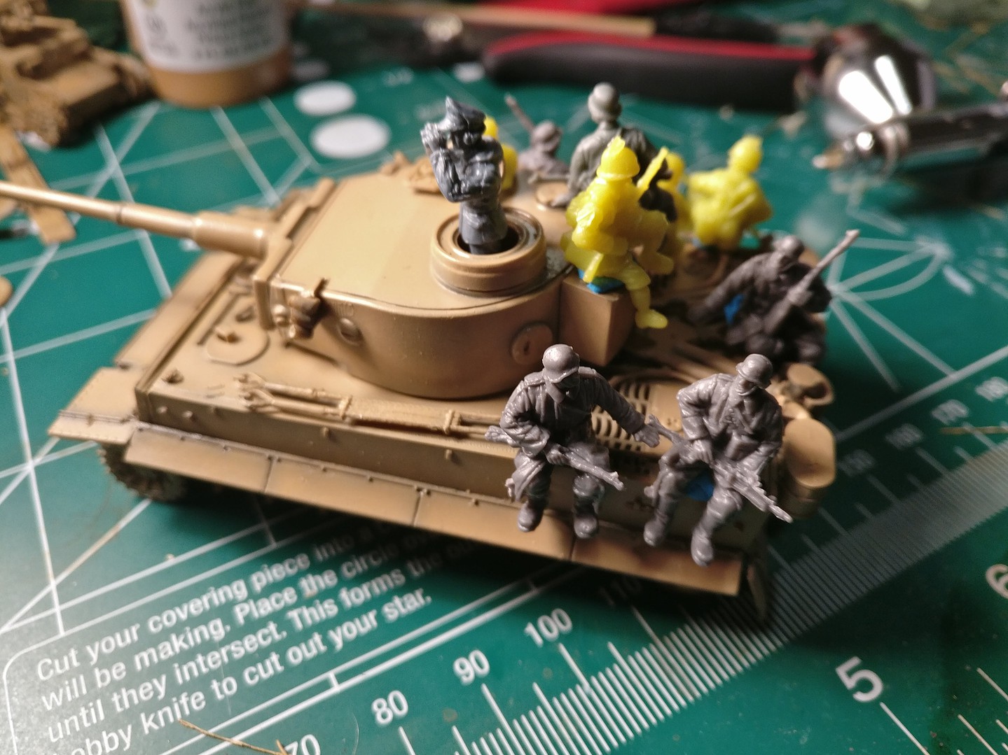 WWII German Infantry Tank Riders Winter #2 (30) -- Plastic Model ...