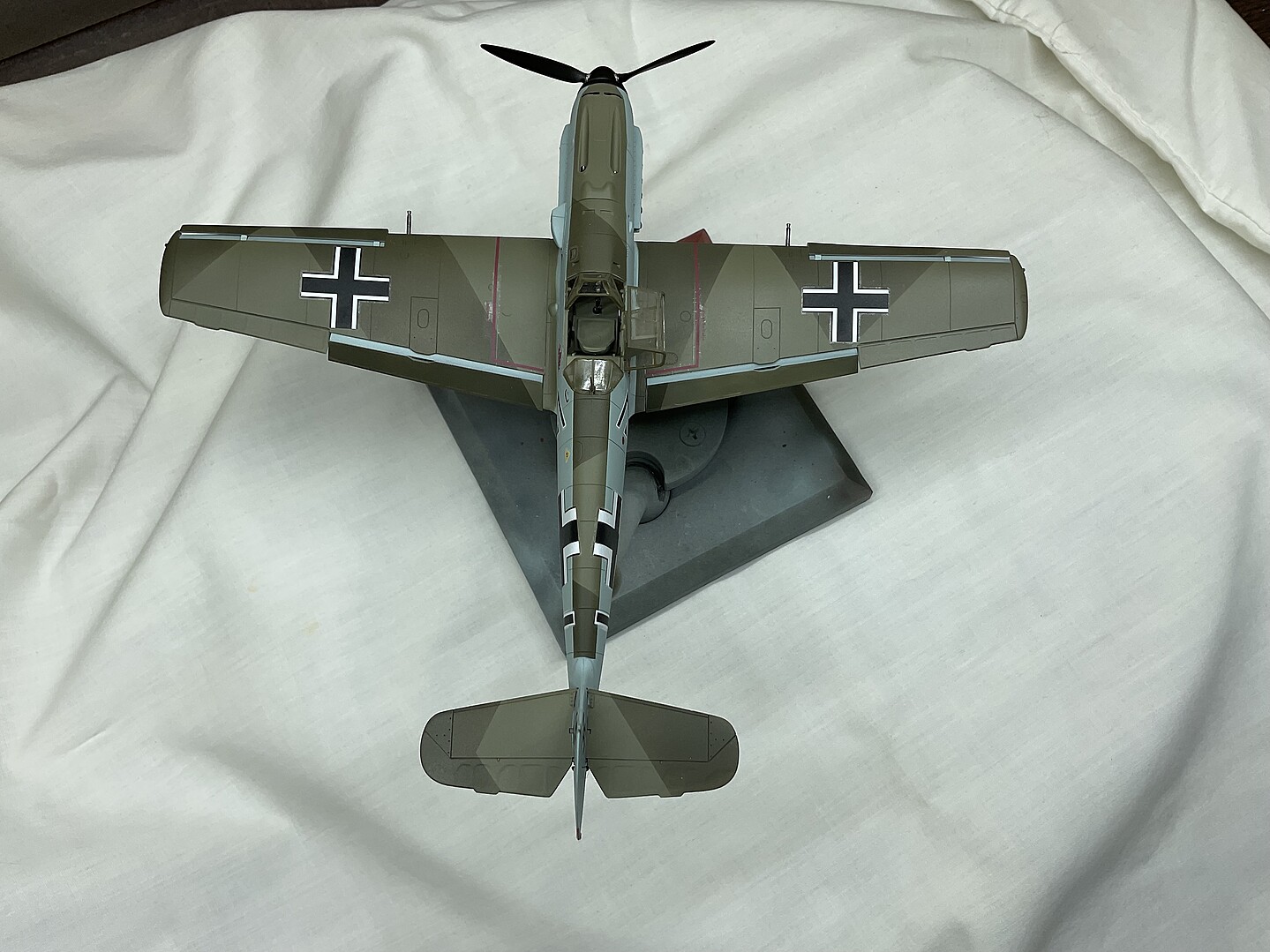 Messerschmitt BF109E Fighter Aircraft WWII -- Plastic Model Kit -- 1/48 ...