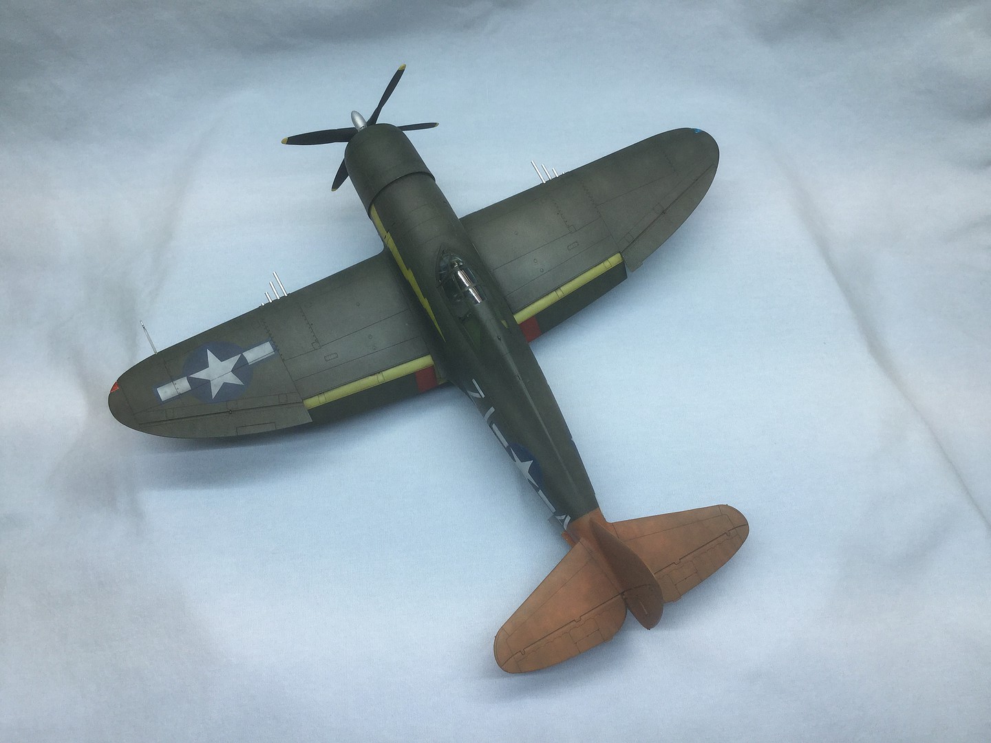 Republic P-47D Thunderbolt Fighter Aircraft -- Plastic Model Airplane ...
