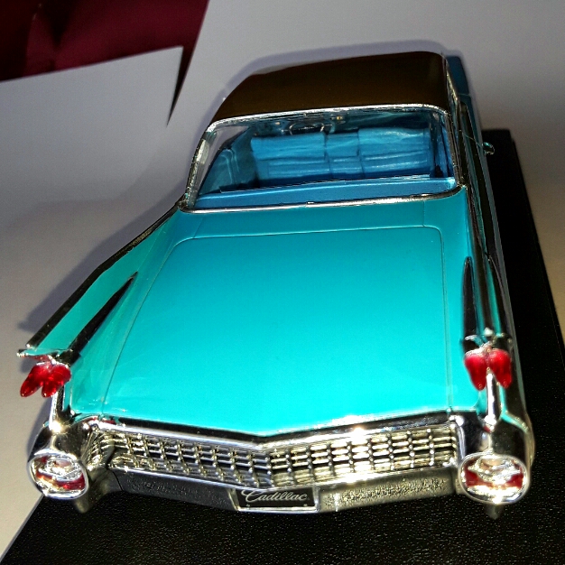 '59 Cadillac Eldorado Hardtop -- Plastic Model Car Kit -- 1/25 Scale ...