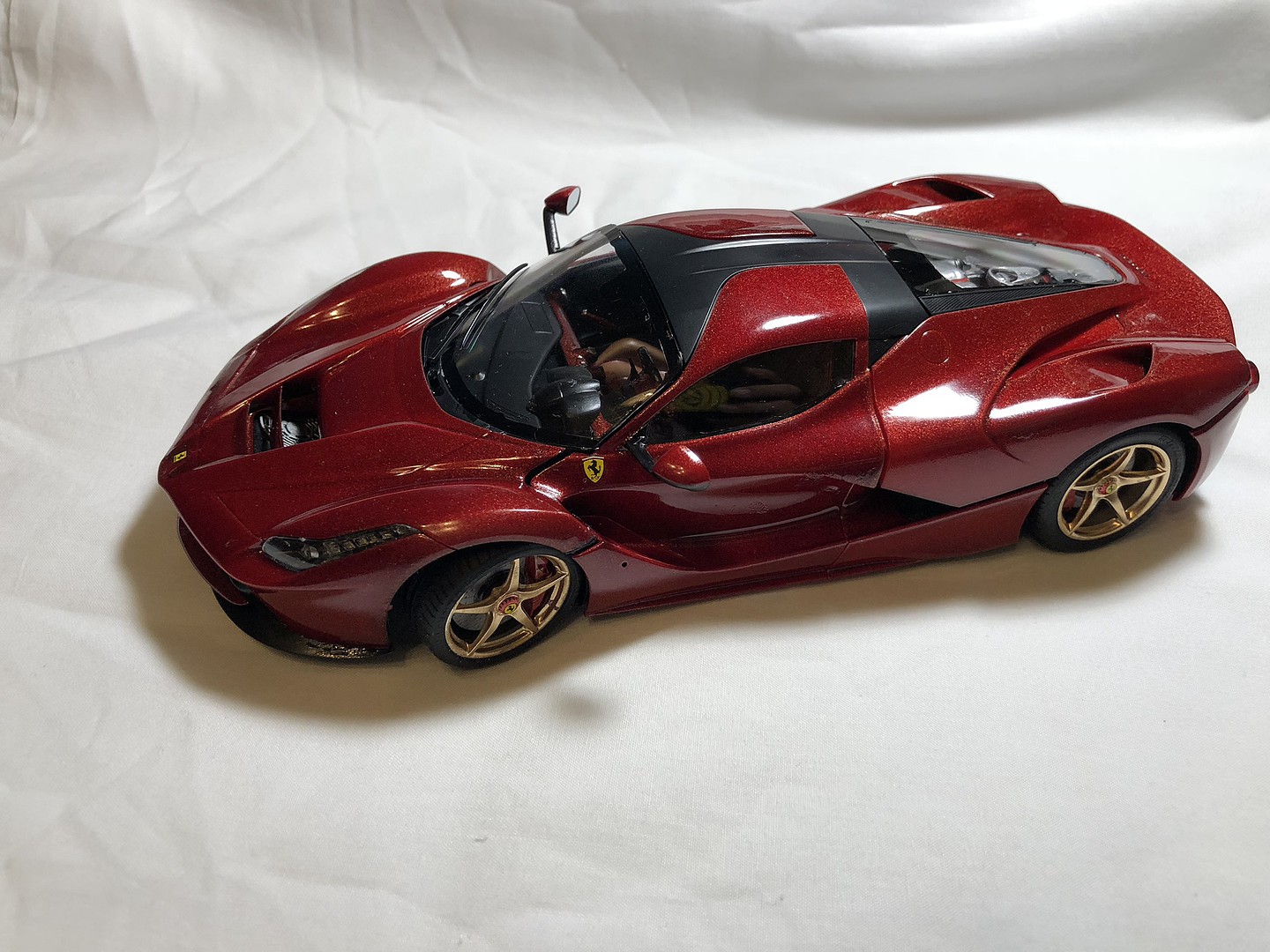 LaFerrari Ferrari Roadster -- Plastic Model Car Kit -- 1/24 Scale ...