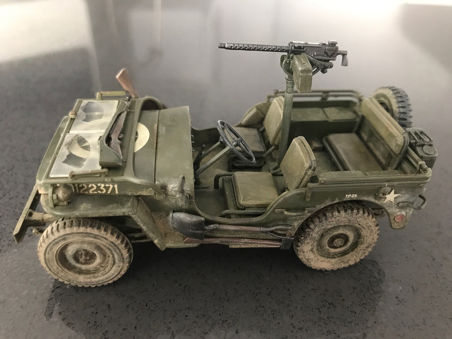 US Willys MB Jeep -- Plastic Model Military Vehicle Kit -- 1/35 Scale ...