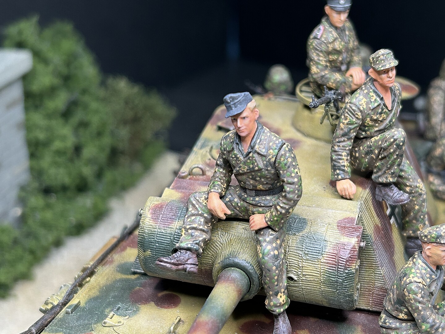 WWII Panzer Crew France 1944 (4) -- Plastic Model Military Figure Kit ...