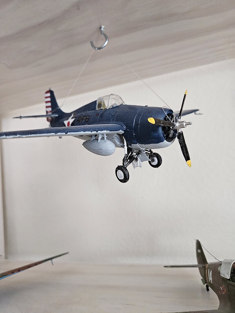 Grumman F4F-4 Wildcat Fighter Aircraft -- Plastic Model Airplane Kit ...