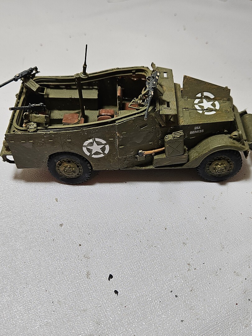 M3A1 White Scout Car -- Plastic Model Military Vehicle Kit -- 1/35 ...