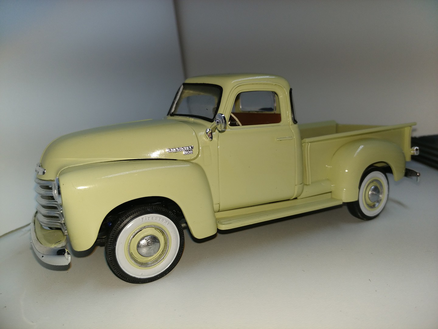 1950 Chevy Pick-Up -- Plastic Model Truck Kit -- 1/25 Scale -- #1076-12 ...